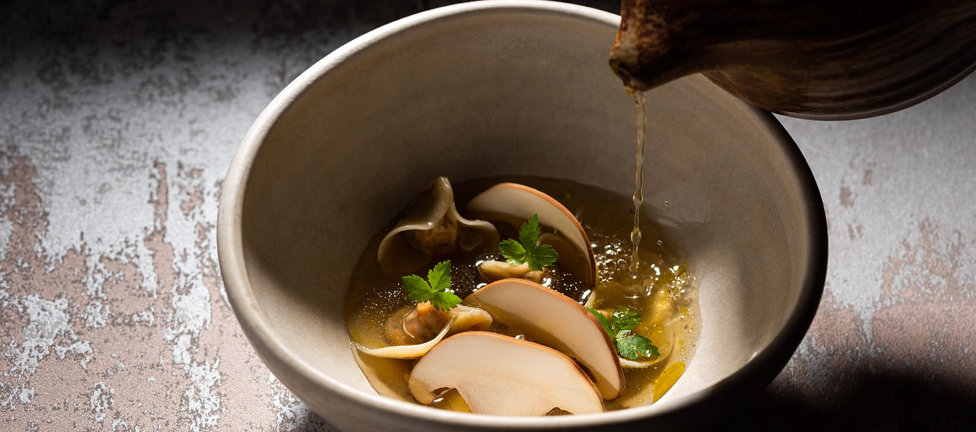 Laurel Budapest - Fine dining restaurant, wine and tapas bar, wine vault